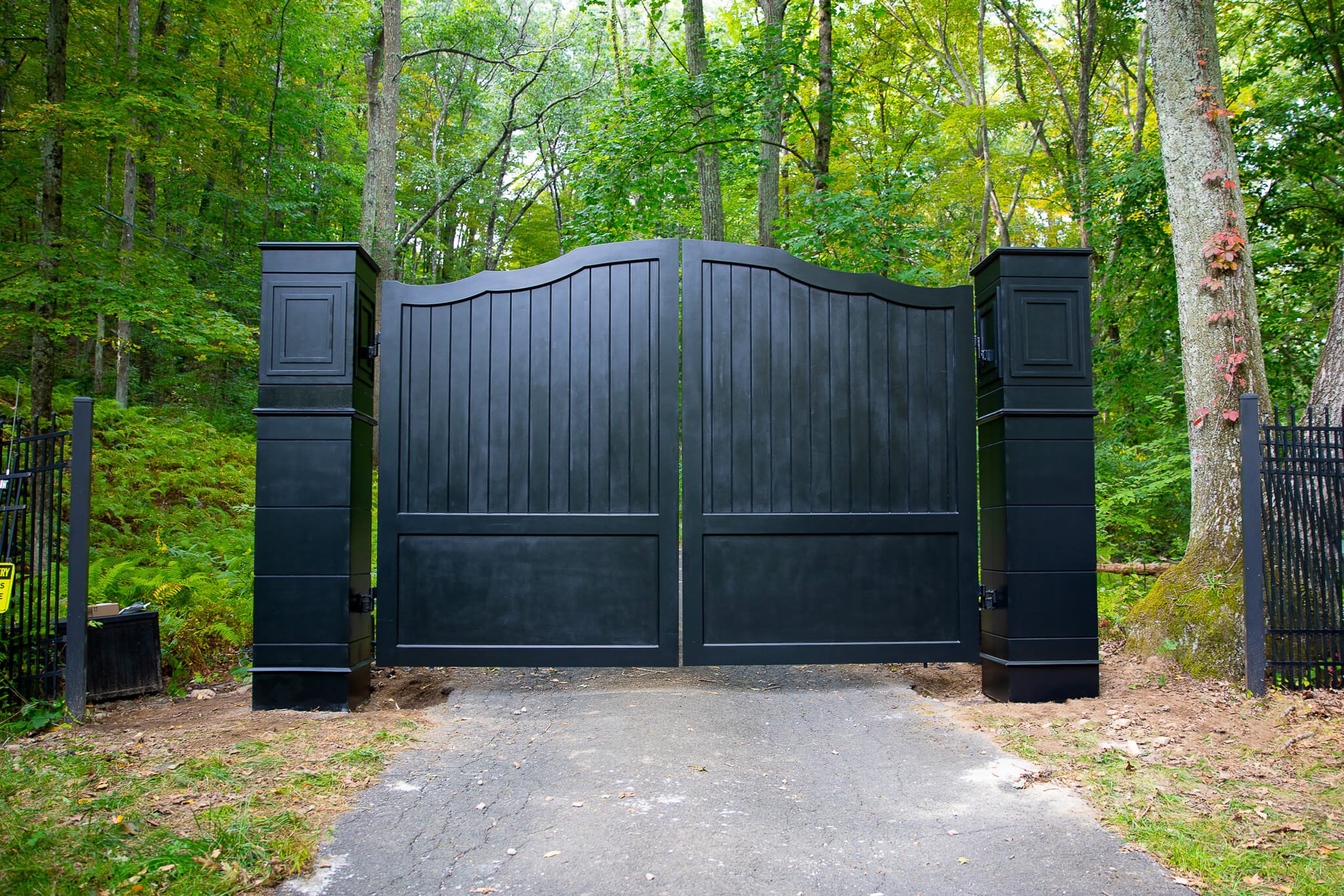 Automated Driveway Gates in New York | Tri State Gate