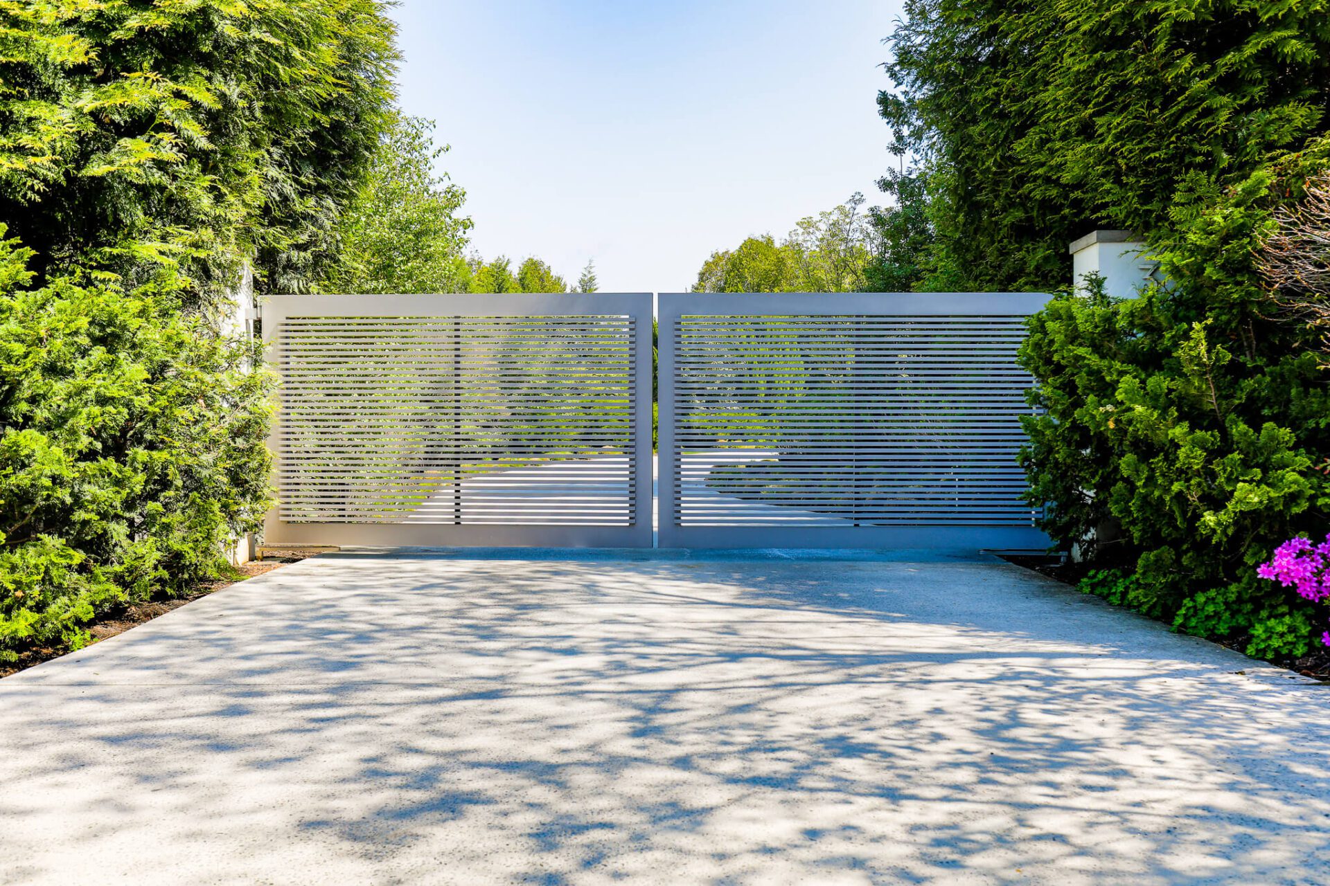 Automated Driveway Gates in New York | Tri State Gate
